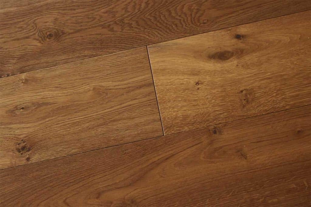 Parquet Rovere: spazzolato prefinito anticato, linea Natura