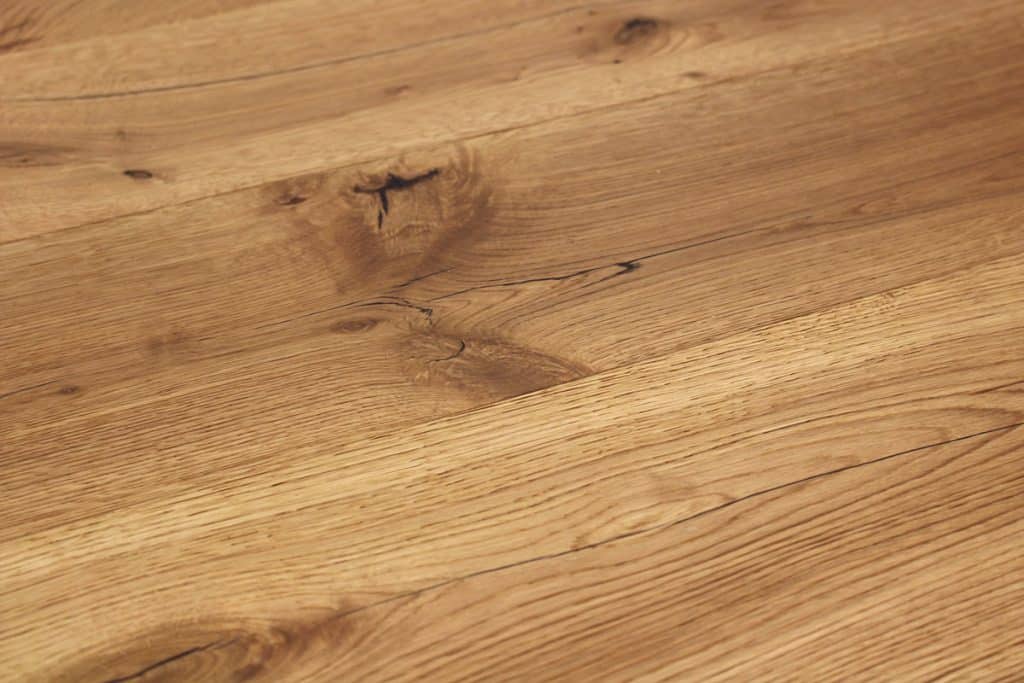 Parquet Rovere Naturale: Artigianale, Rustico con Spaccature