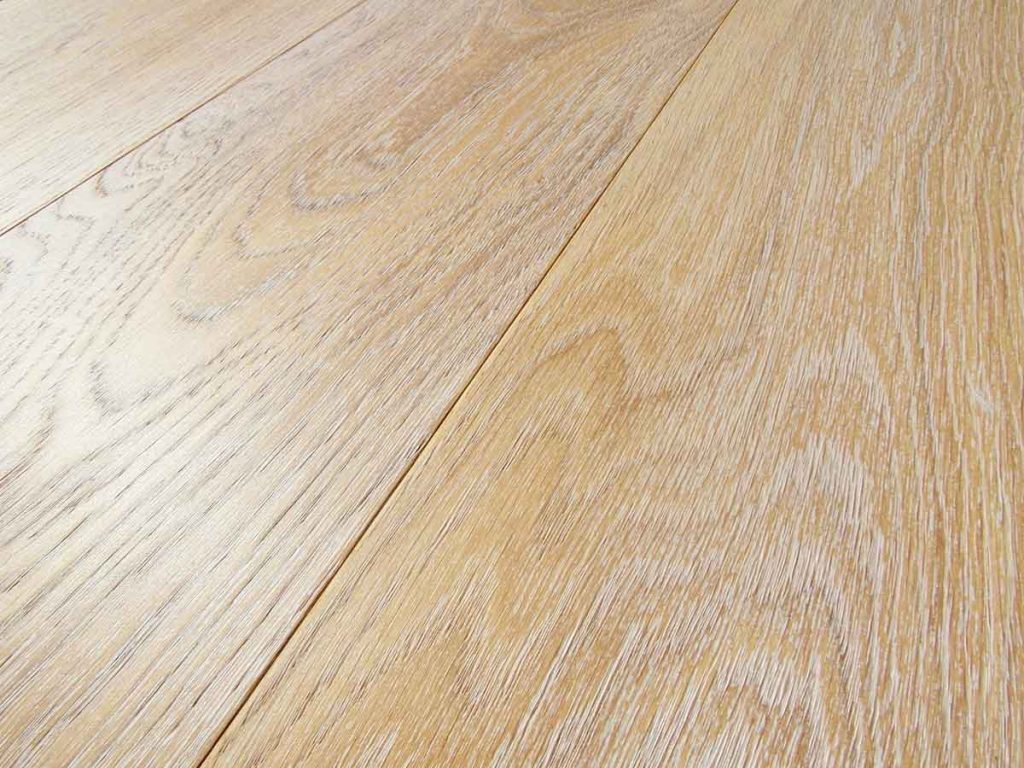 Parquet Rovere Decapato Antico: maxiplancia Made in Italy
