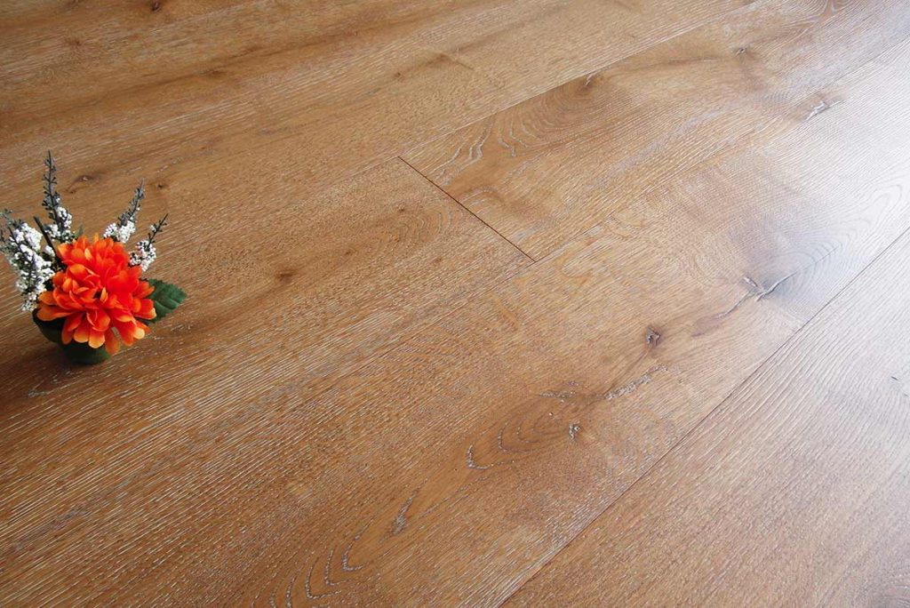 Beige Pickled Oak Parquet: maxi plank Made in Italy