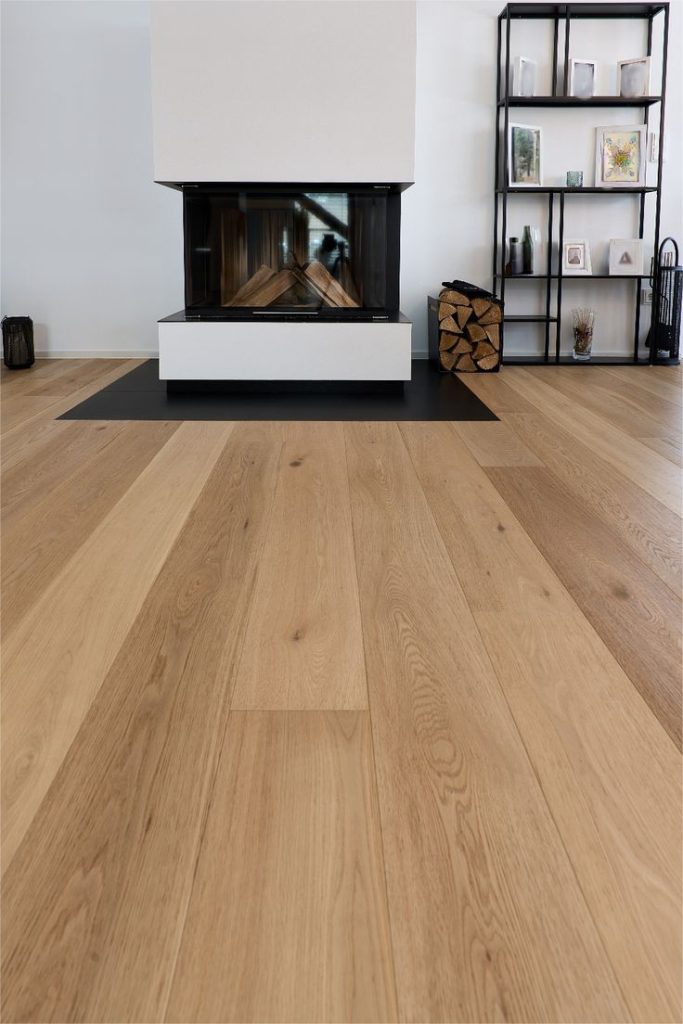 Parquet Rovere: naturale spazzolato prefinito, linea Natura